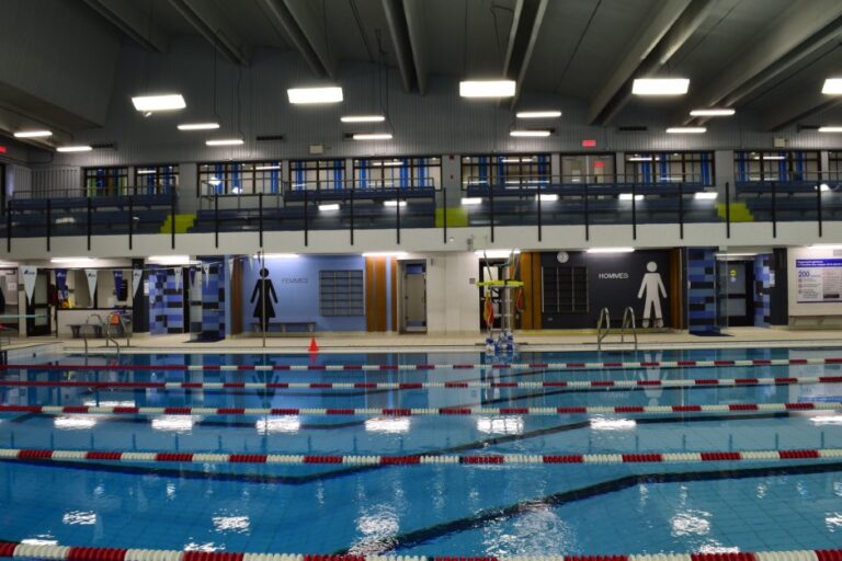 Centre communautaire et sportif Arpidrome de Charlesbourg – Larochelle ...